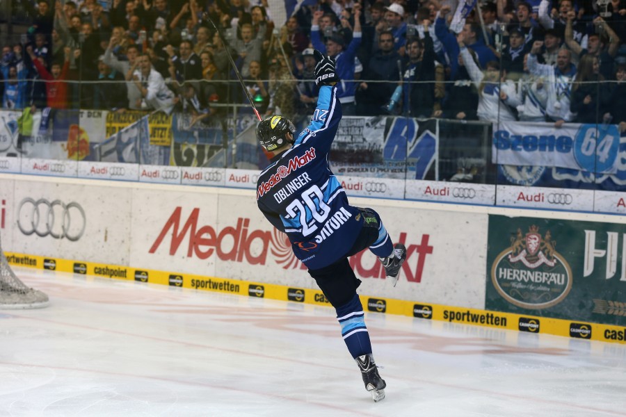 ERC gibt passende Antwort - 5:1 Sieg gegen Hamburg | Profis | ERC ...